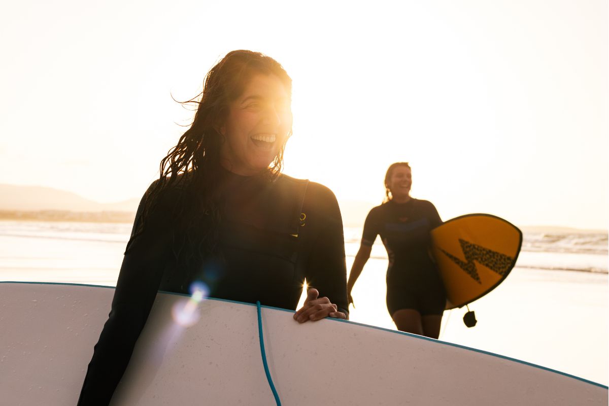 Surf Camp Canaries 2026 | Séjours Surf Lanzarote & Gran Canaria ⚡️